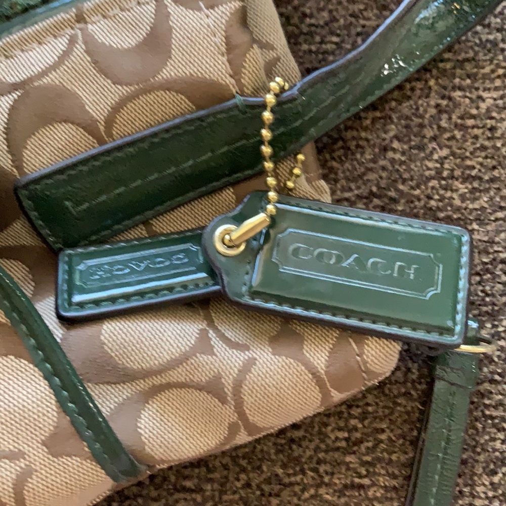 Coach Signature Handbag With Green Suede Trim - Gem